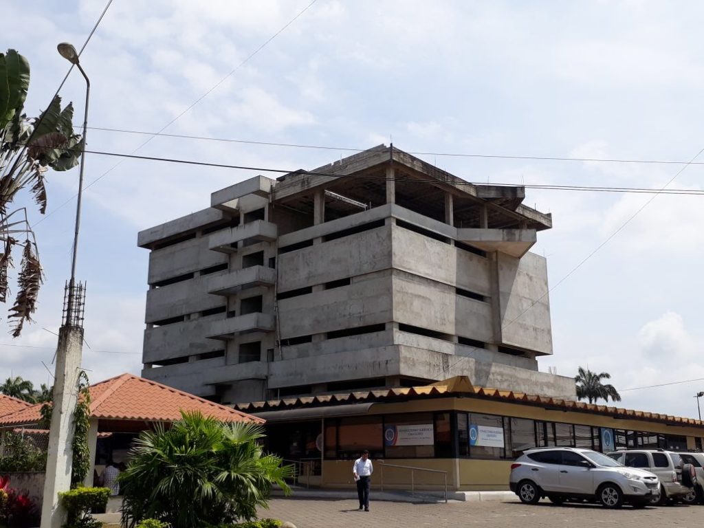 UTMACH adecuará aulas para alumnos de Nivelación y Admisión | UTMACH